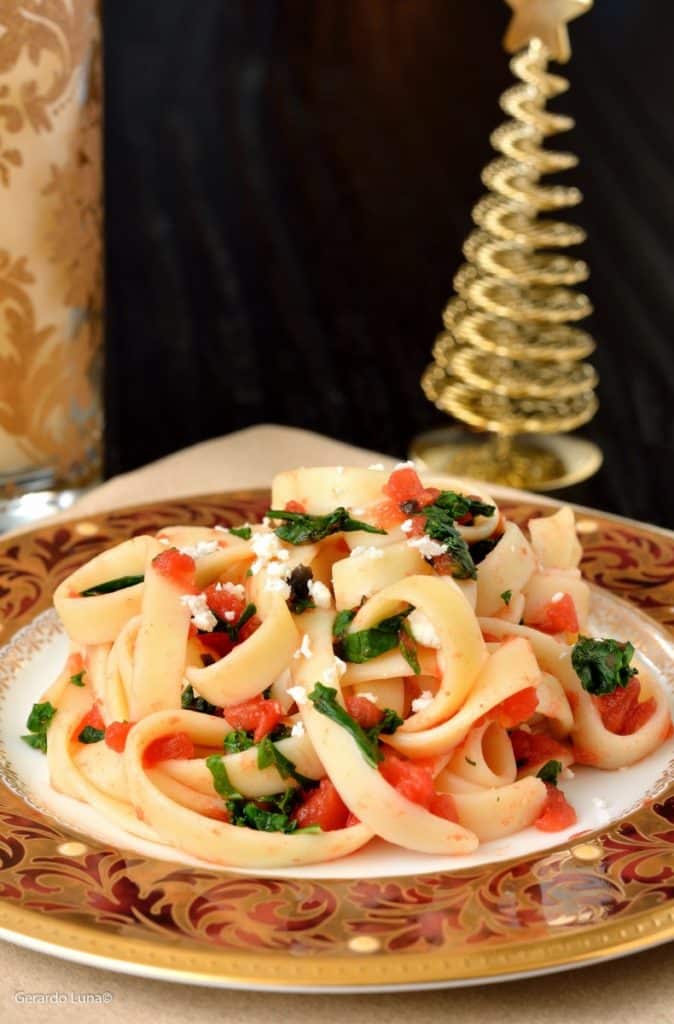 Roasted Tomato Fettuccine with Arugula & Ricotta | Share the Pasta